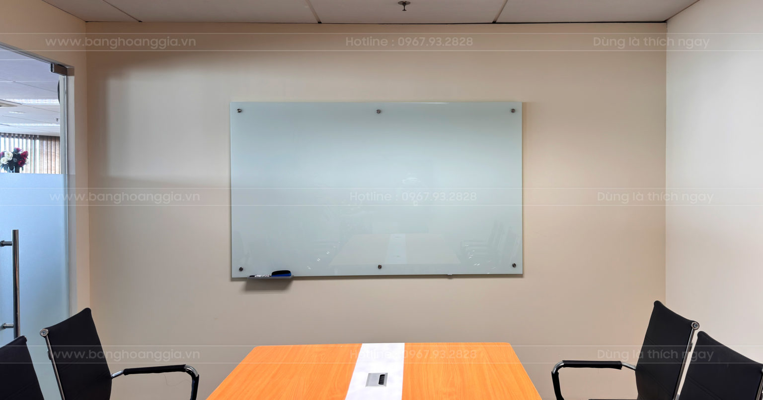 So Sánh Bảng Kính Cường Lực Và Bảng Kính An Toàn 2 Lớp - banghoanggia.vn